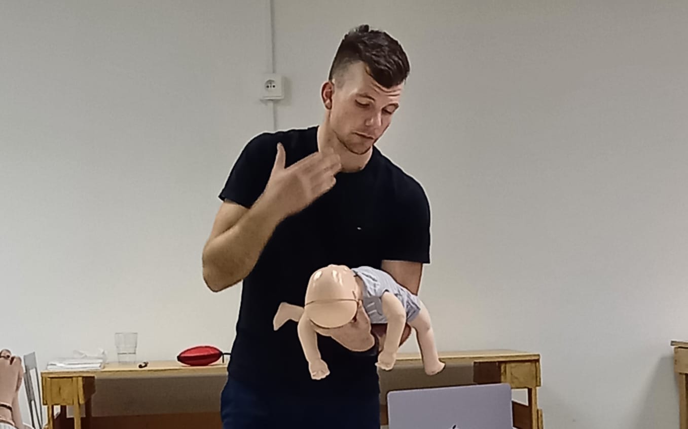 Máme za sebou školení první pomoci - Baby Office